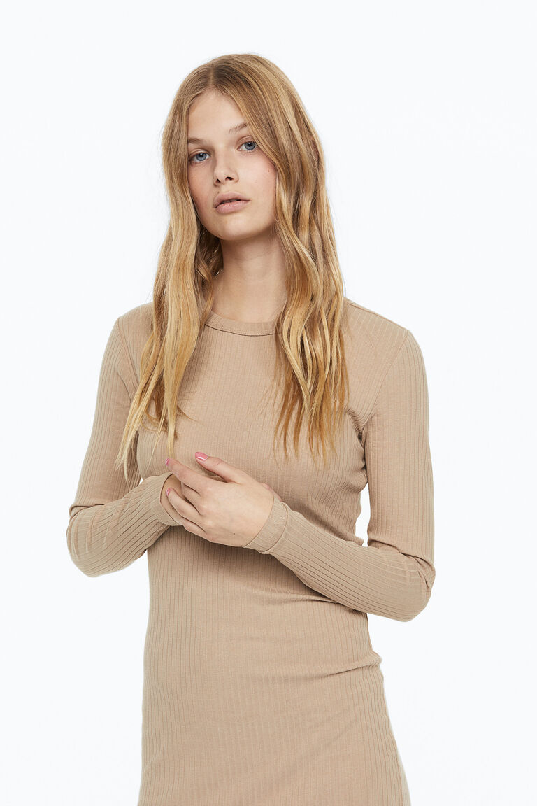 Ribbed bodycon dress