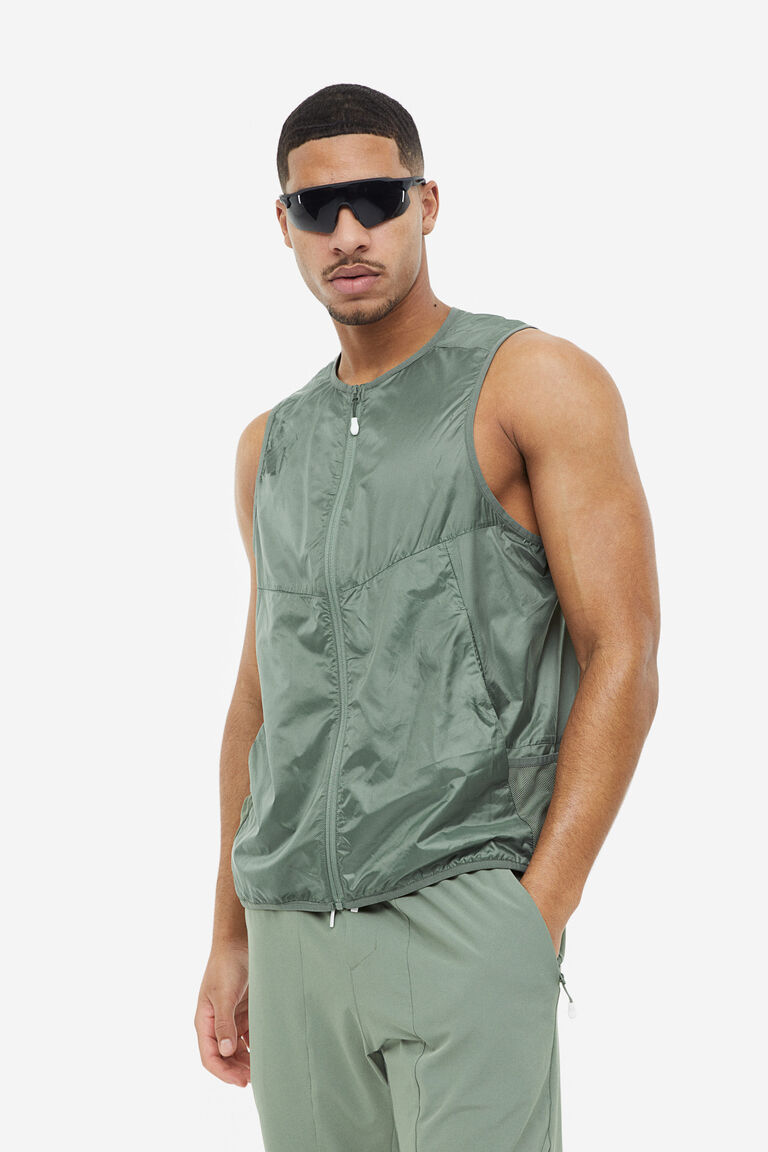 Lightweight running gilet