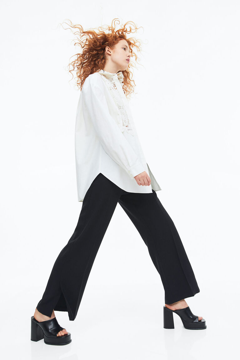 Slit-hem trousers