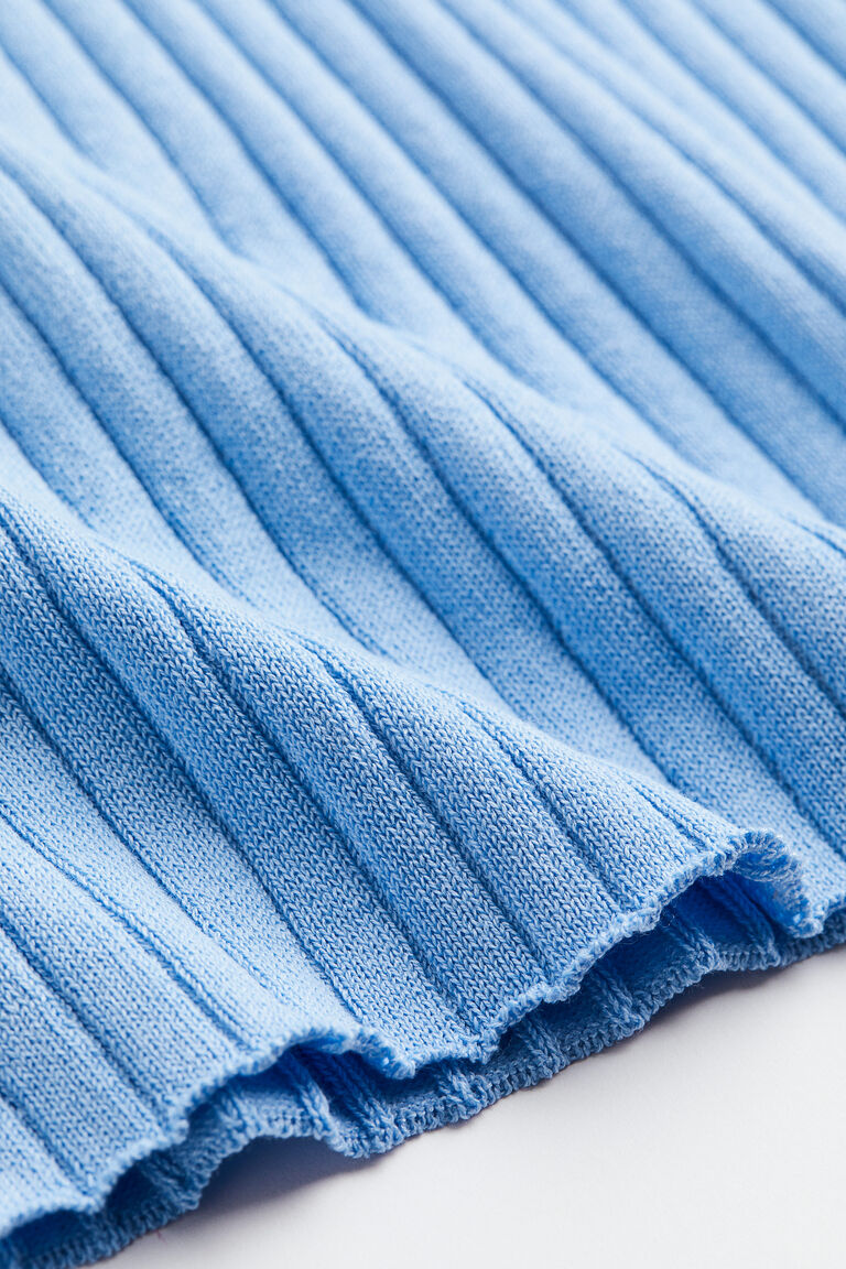 Rib-knit bodycon dress