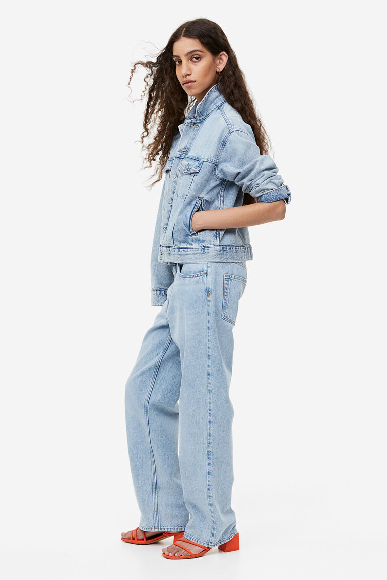 ซื้อ รองเท้าเปิดส้น สี ออนไลน์ สำหรับผู้หญิง | H&M Thailand