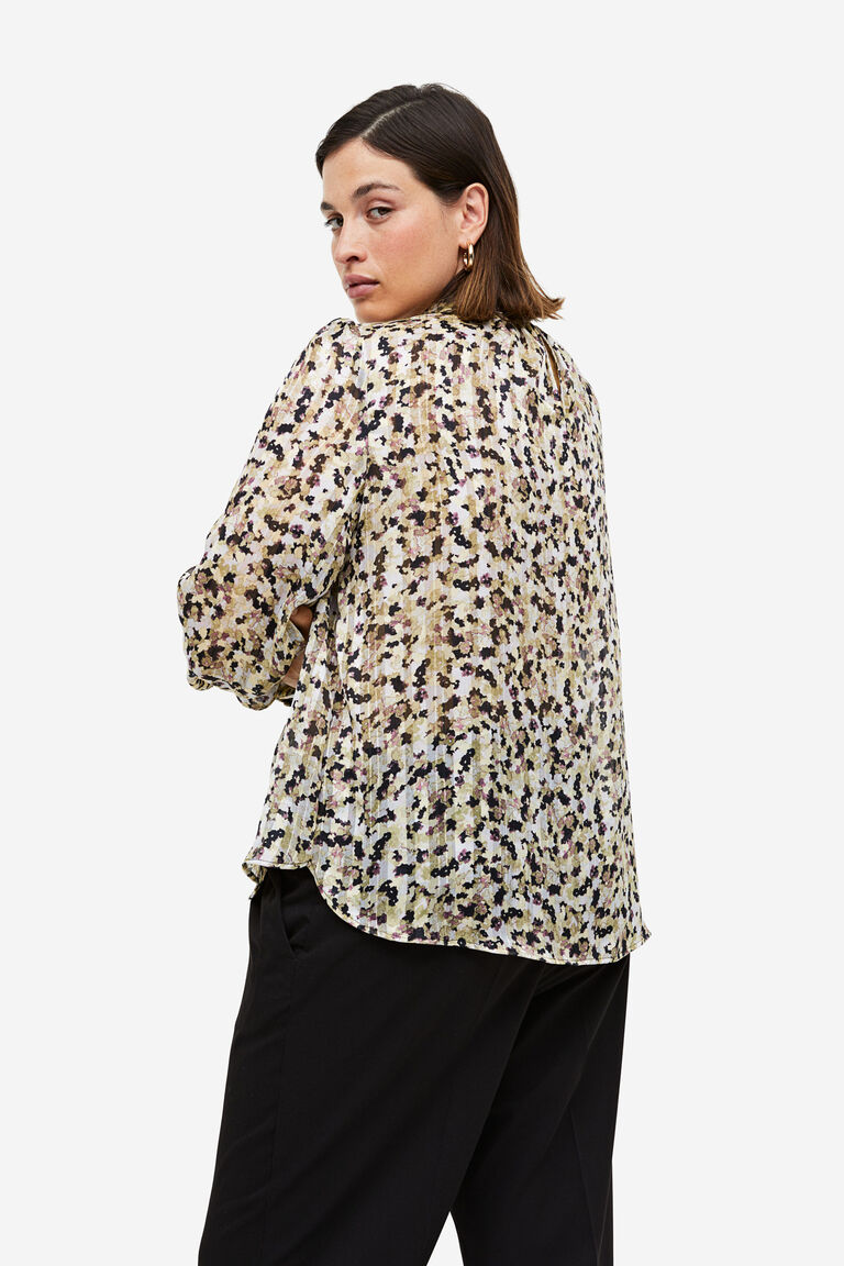Patterned blouse