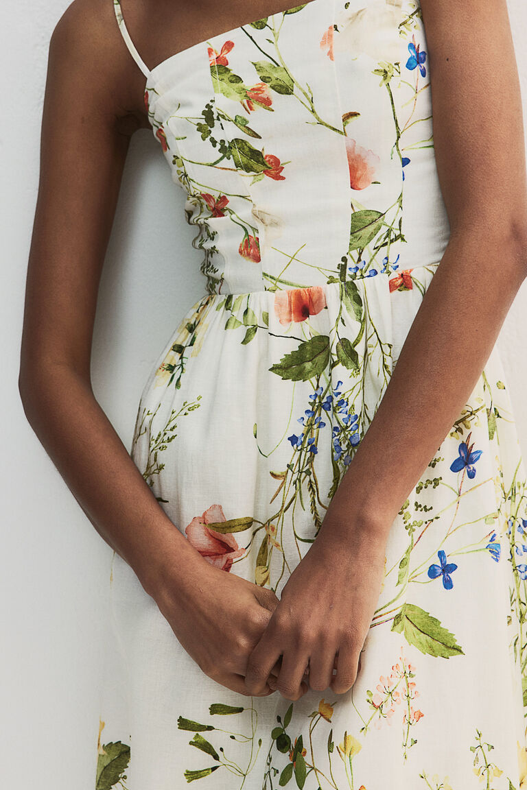 ซื้อ มิดี้เดรสผ้าลินินผสม สี ออนไลน์ สำหรับผู้หญิง | H&M Thailand