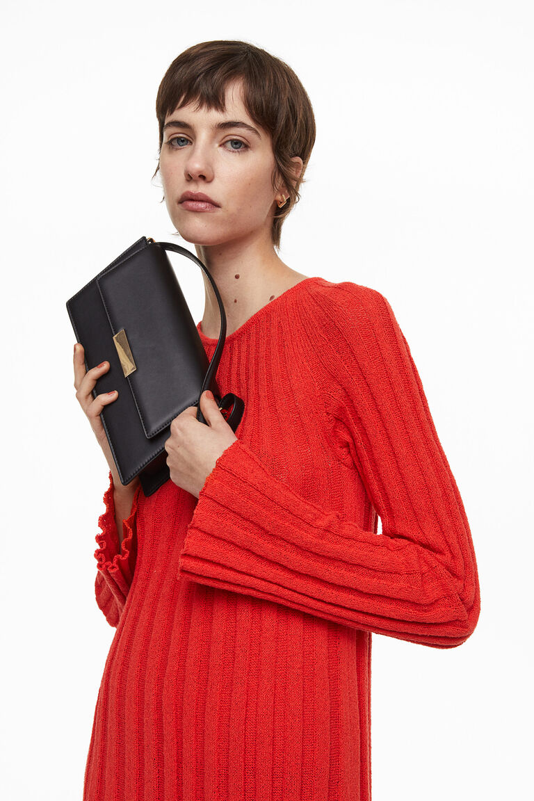 Asymmetrical shoulder bag