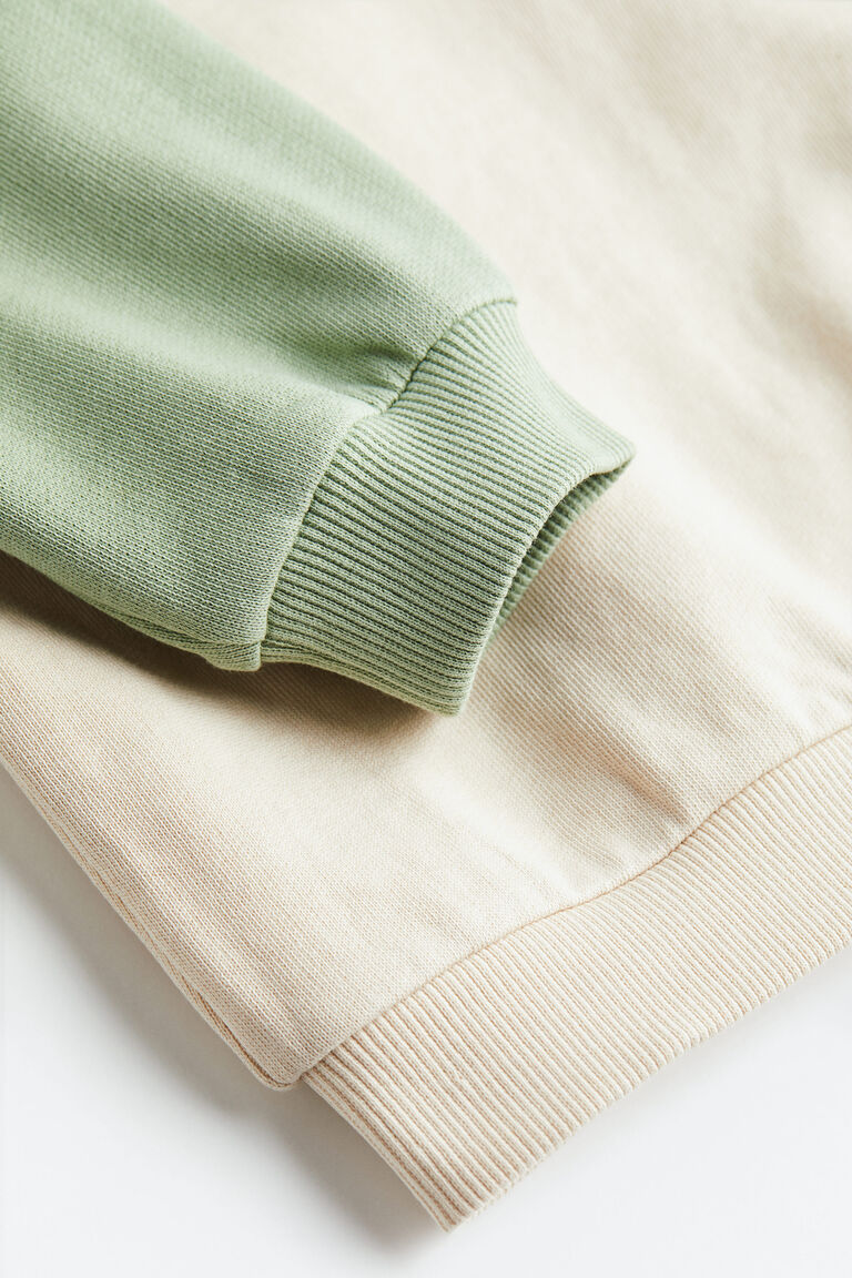 Block-coloured hoodie