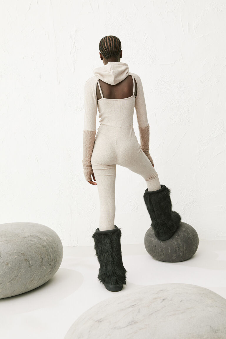 Sleeveless unitard