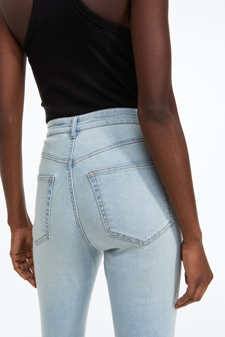 Curvy Fit Ultra High Jeggings