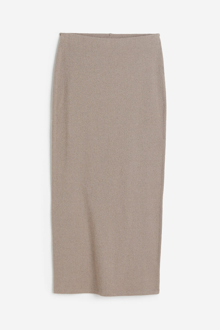 Slit-hem pencil skirt
