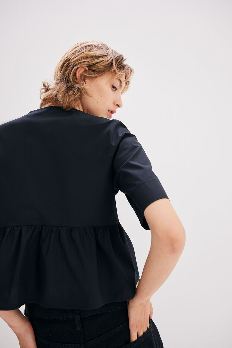 ซื้อ Tie-front poplin blouse สี ออนไลน์ สำหรับผู้หญิง | H&M Thailand