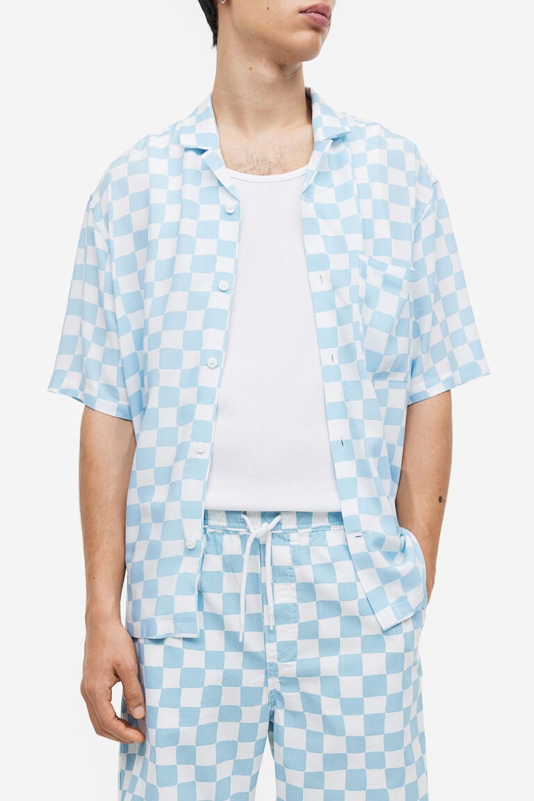 Regular Fit Patterned shorts