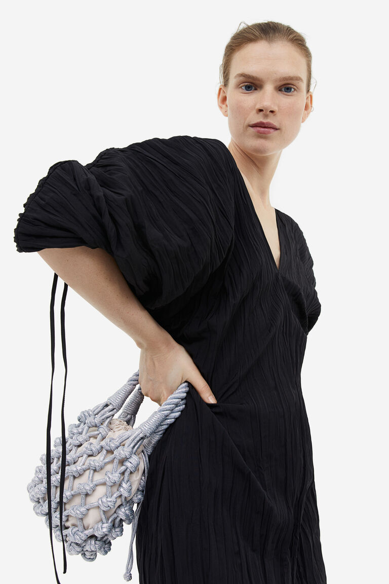 Small string pouch bag