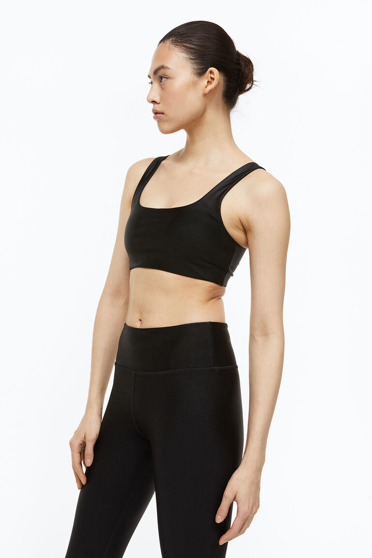 High Shine Sports bra in DryMove™