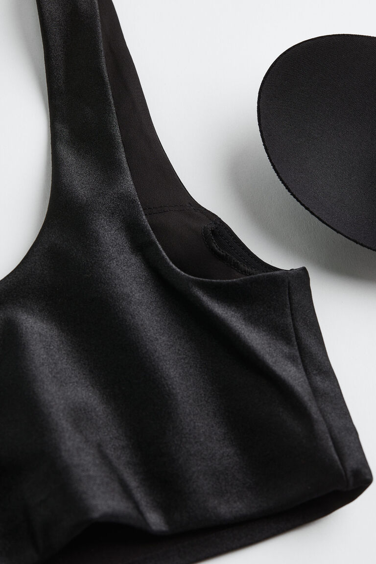 High Shine Sports bra in DryMove™