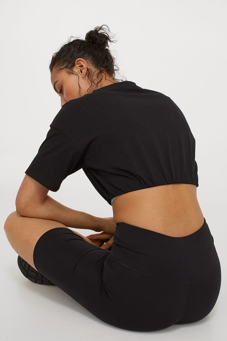 Cropped sports top