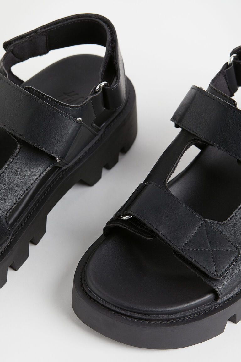Chunky sandals