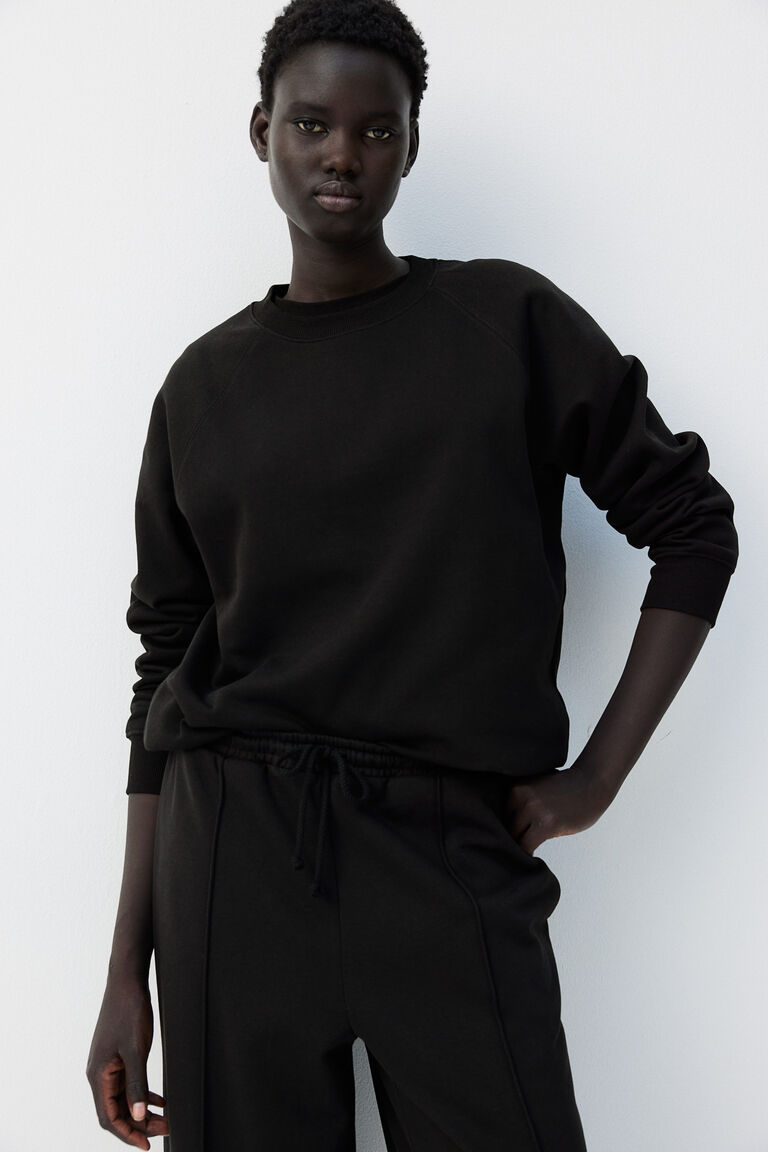 Crease-front sweatpants