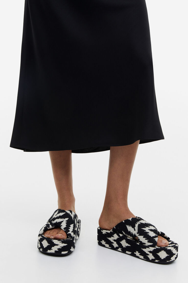 Padded platform sandals