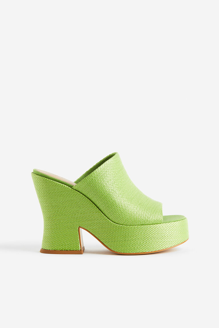 Platform straw mules