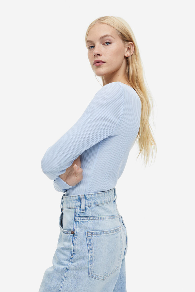 Lace-trimmed ribbed top