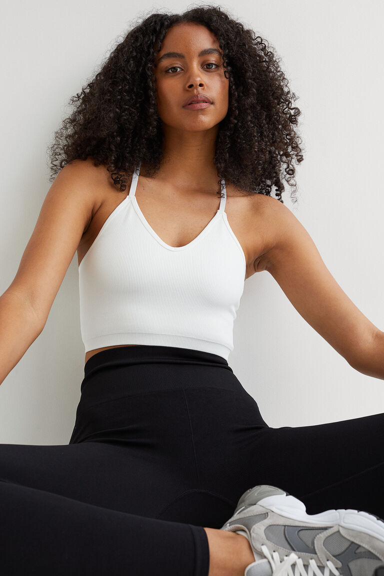 Seamless sports bralette