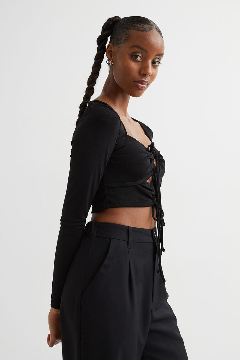 Cropped cut-out top