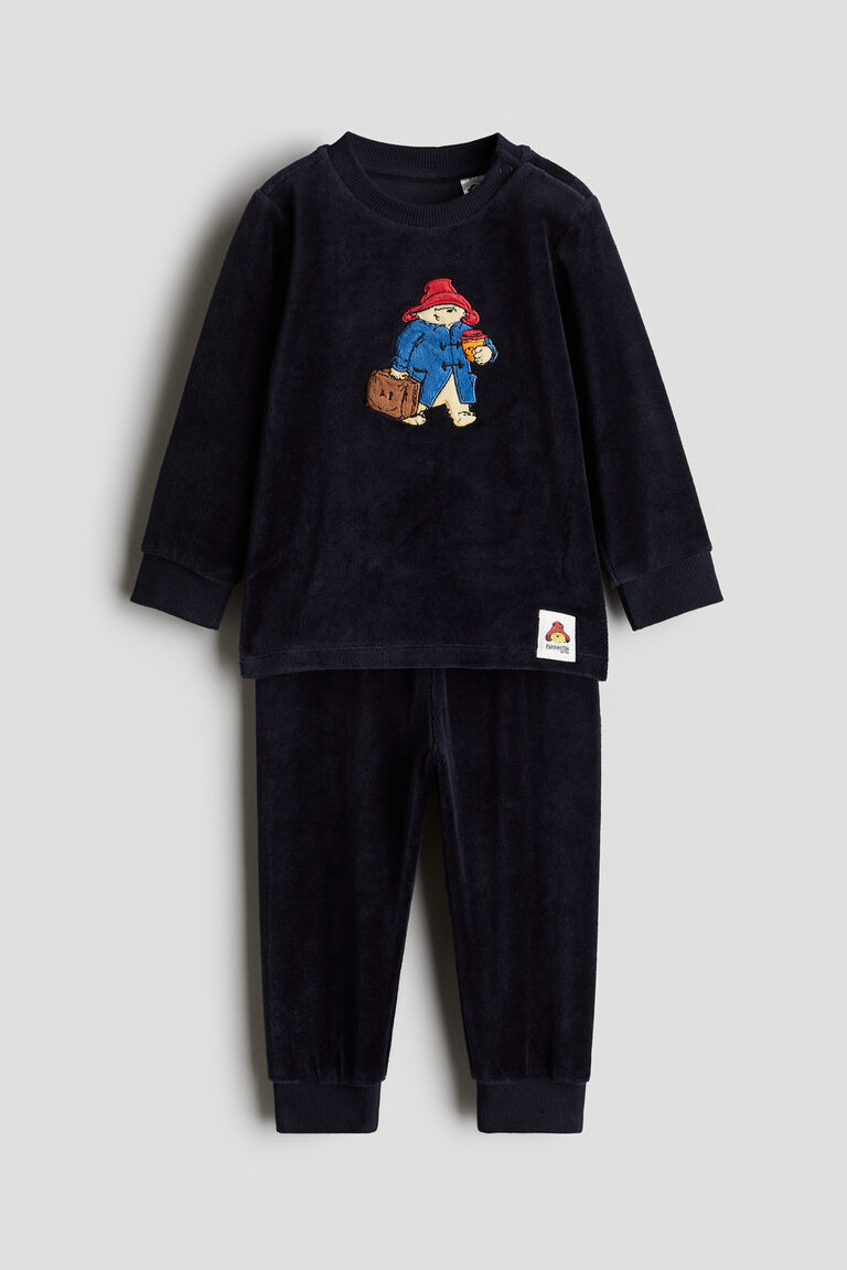 Patterned velour pyjamas