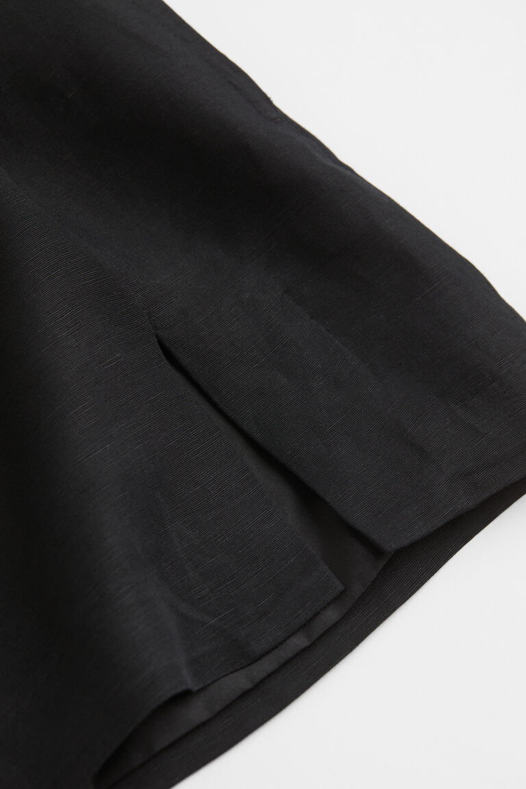 Short linen-blend skirt