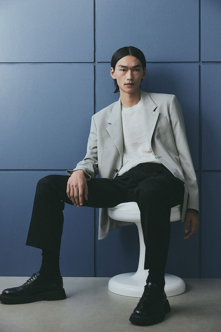 Regular Fit Crease-leg trousers
