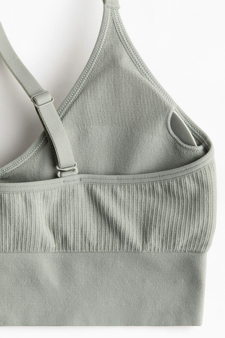 Seamless Medium Support Sports bra with DryMove™ Men's Sportswear ...