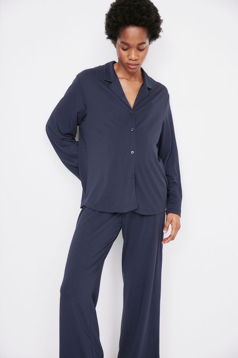 MAMA Before & After pyjamas