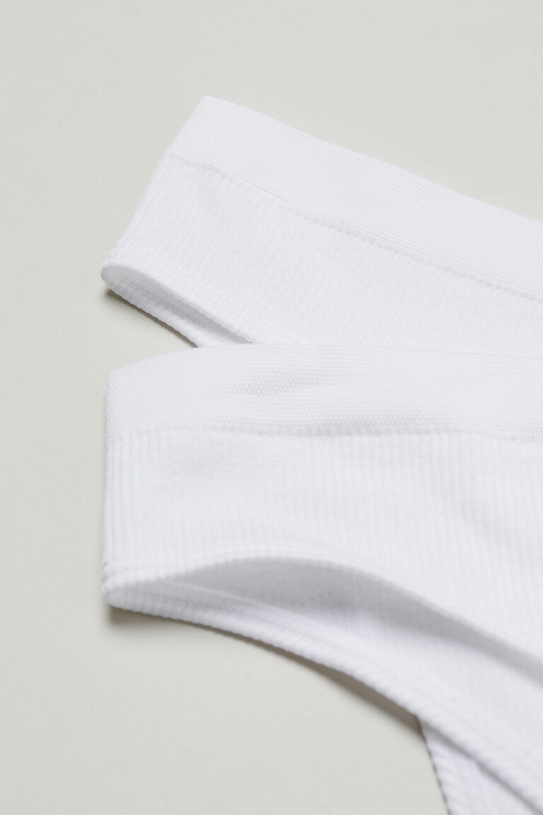 2-pack seamless briefs