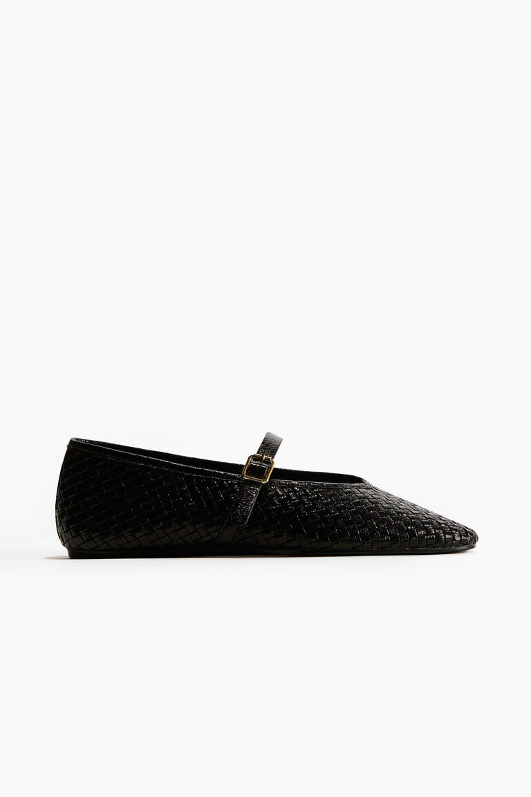 Braided ballet pumps