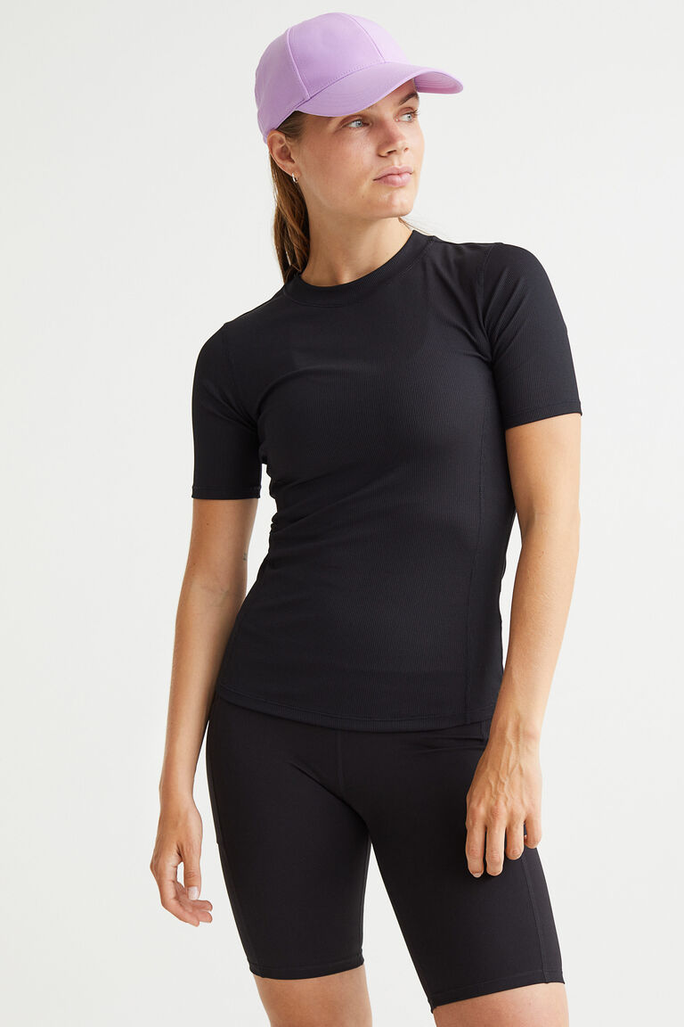 Ribbed sports top