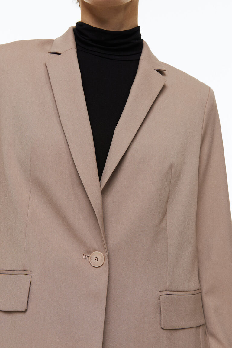 Single-breasted jacket