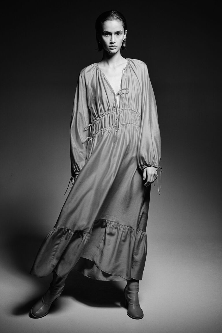 Drawstring-detail dress