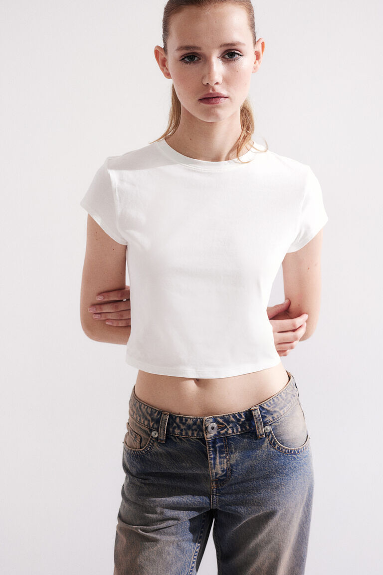 ซื้อ Cropped cotton top สี ออนไลน์ สำหรับผู้หญิง | H&M Thailand