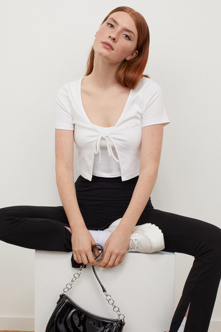 Tie-front ribbed top