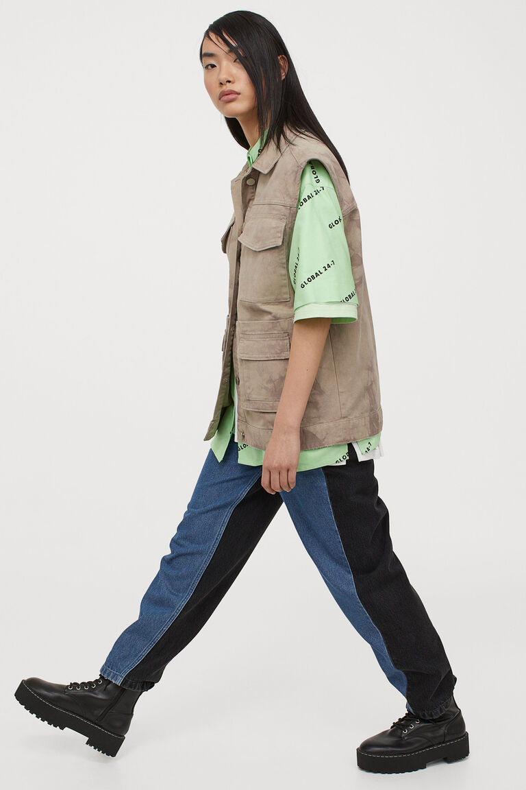 Block-coloured jeans