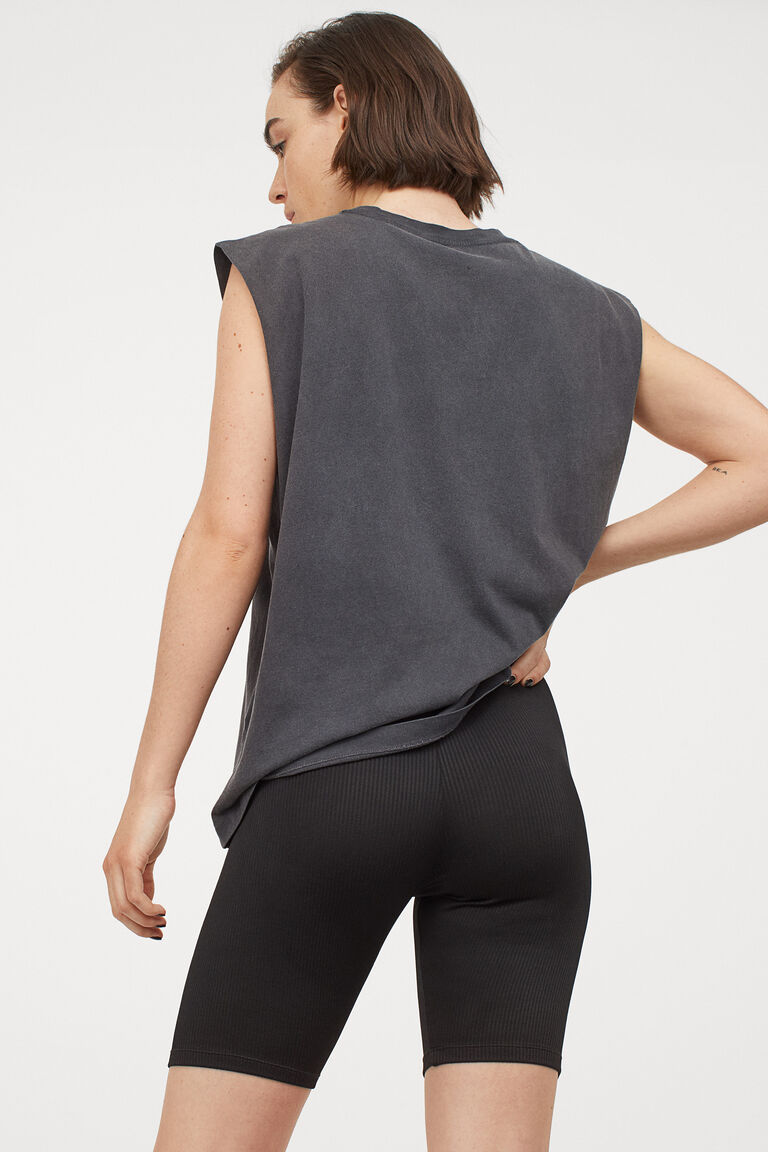 Ribbed cycling shorts