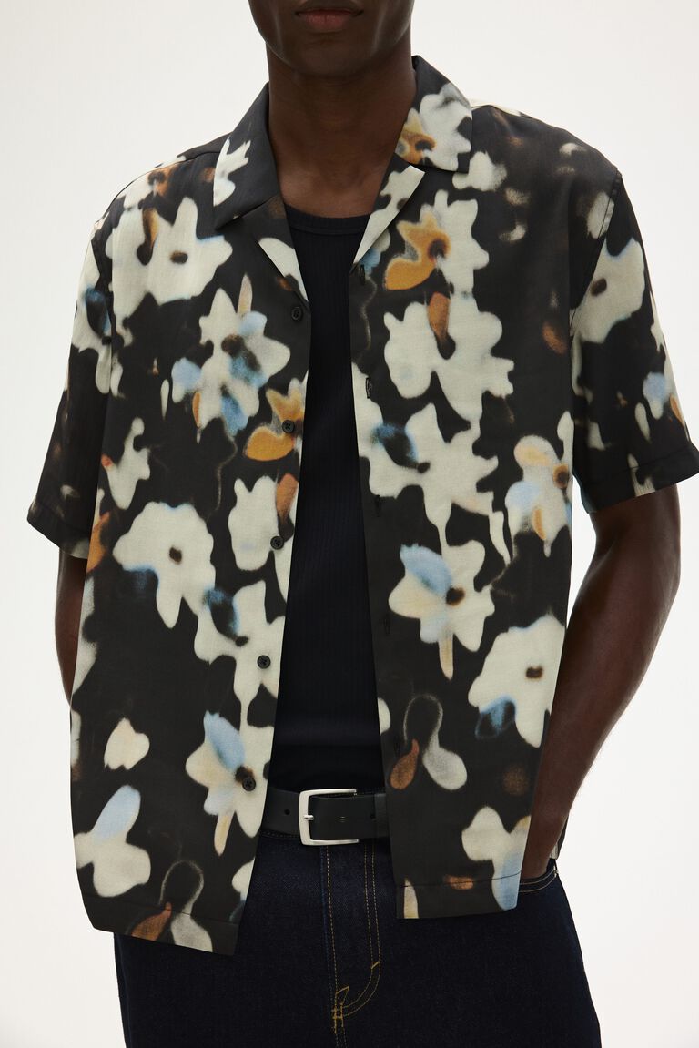 Regular Fit Patterned resort shirt
