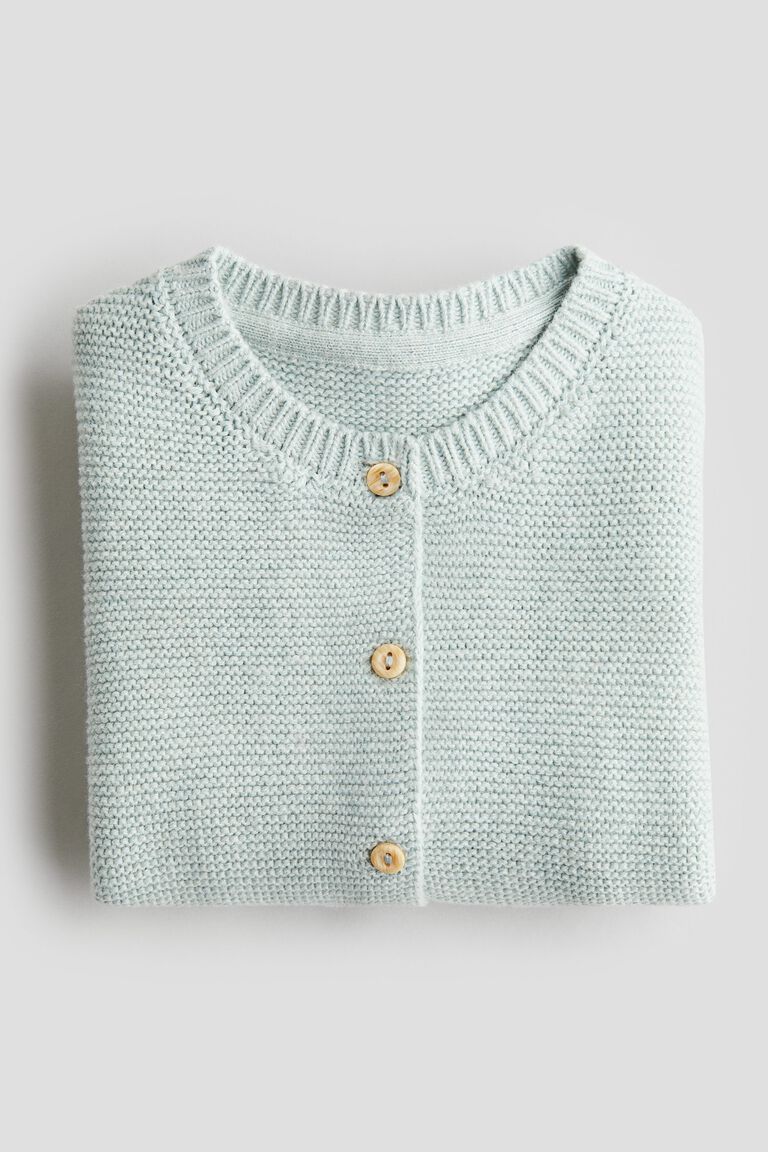 Knitted cardigan