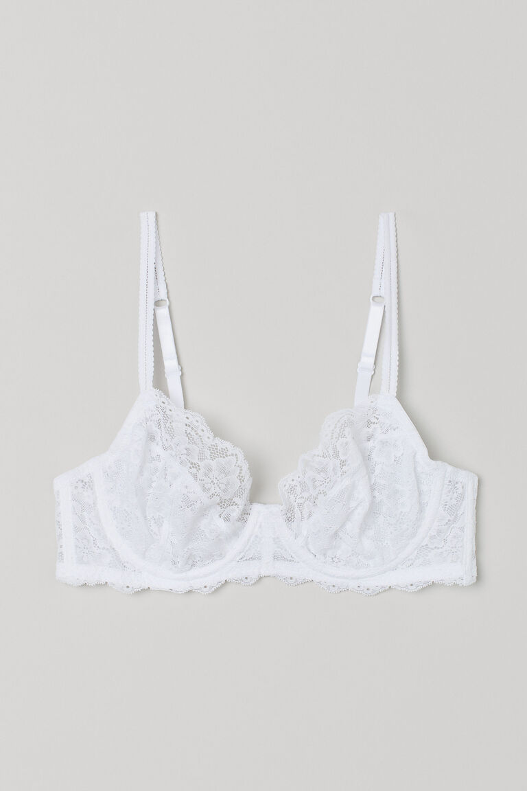 Non-padded underwired lace bra