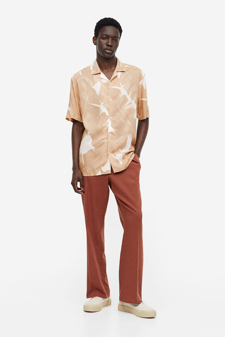 Patterned resort shirt
