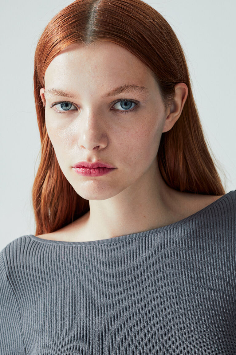 Rib-knit bodycon dress