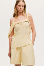 ซื้อ เสื้อผ้าย่นแต่ดีเทลเกลียว สี ออนไลน์ สำหรับผู้หญิง | H&M Thailand