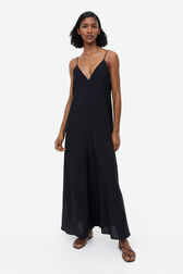 ซื้อ เดรสผ้าโมดัลผสมทรงเอ สี ออนไลน์ สำหรับผู้หญิง | H&M Thailand