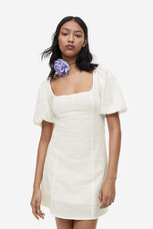 ซื้อ ชุดเดรสแขนพอง สี ออนไลน์ สำหรับผู้หญิง | H&M Thailand