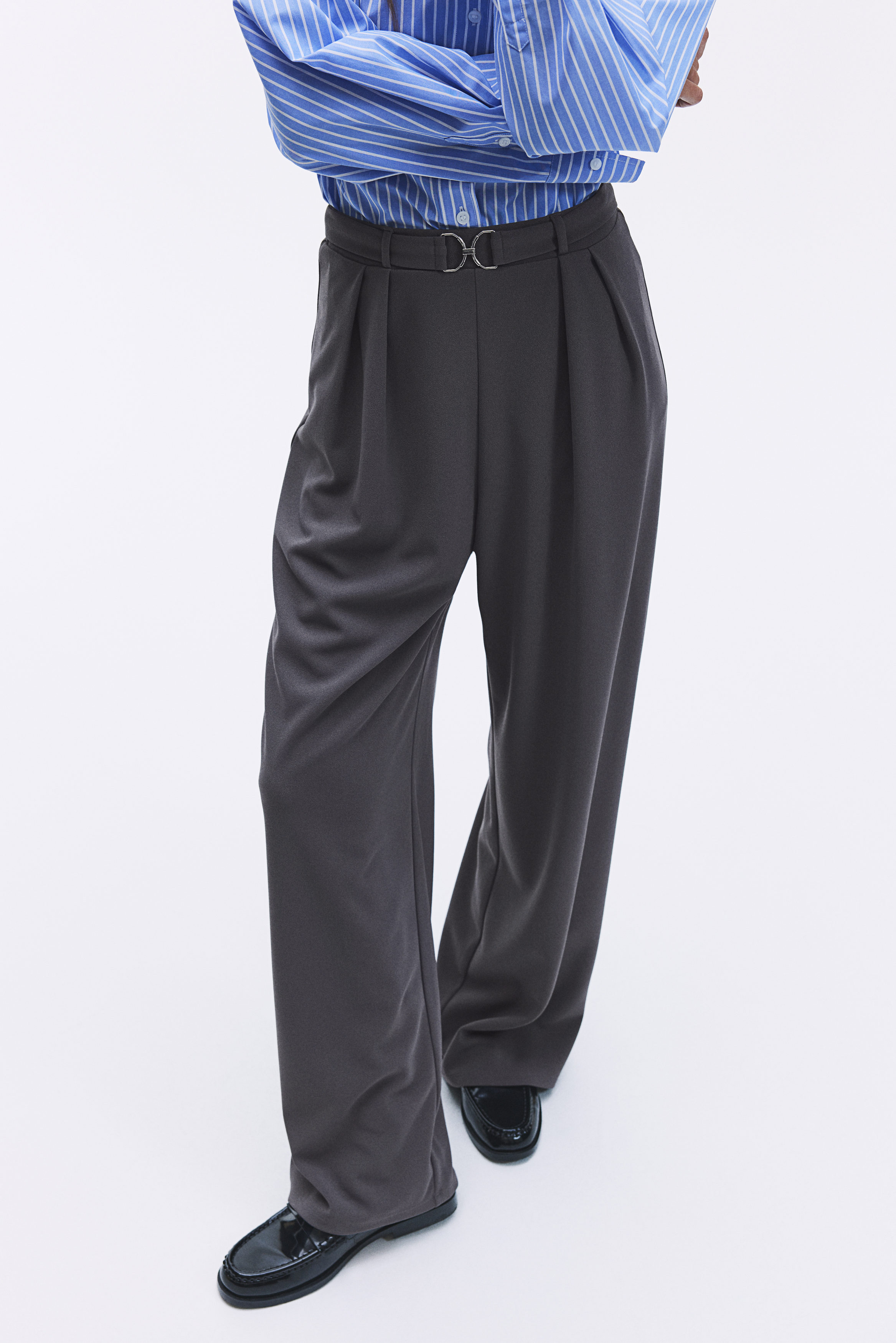 Buckle-detail tailored trousers