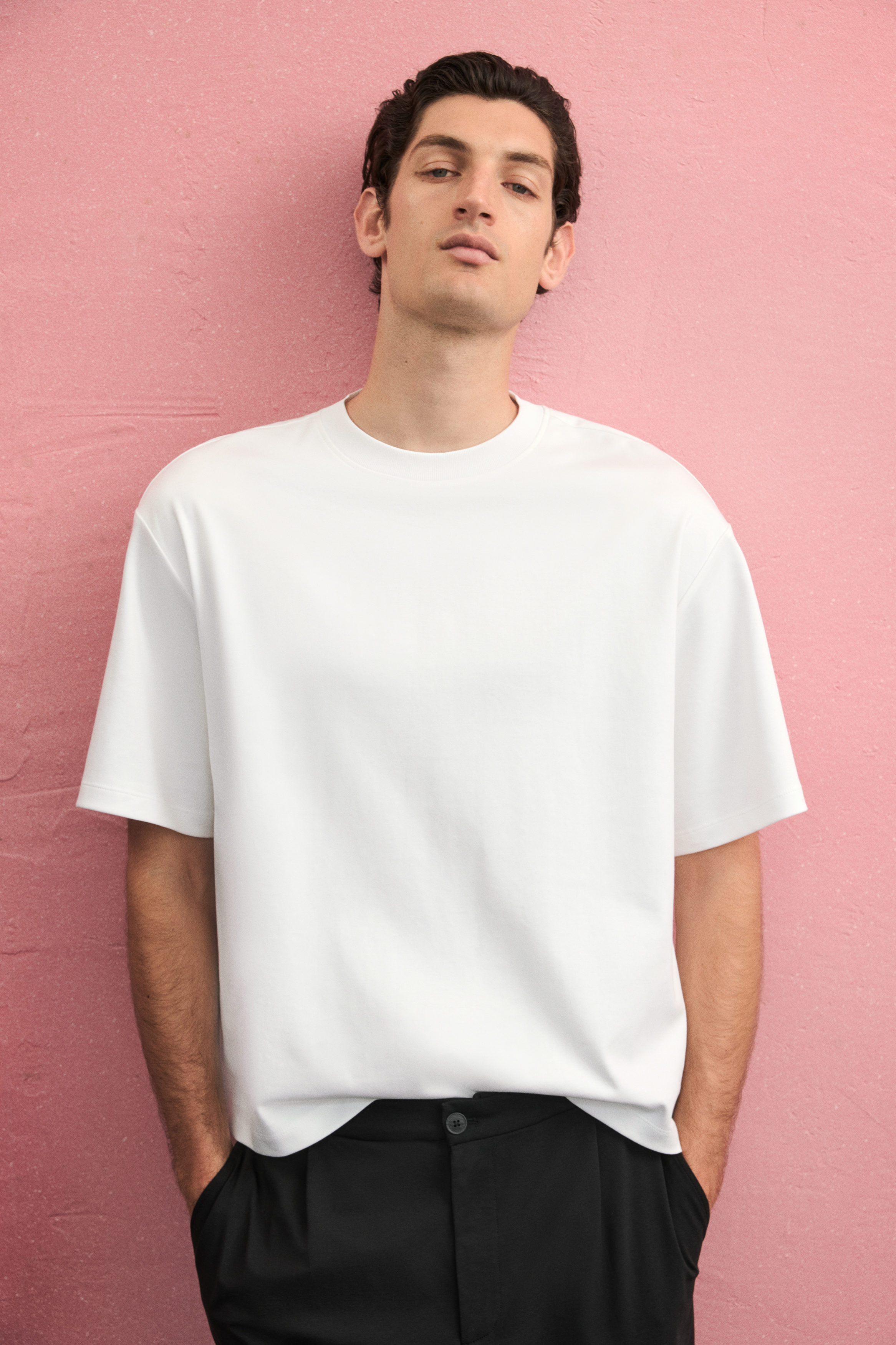 Loose Fit Boxy-style T-shirt