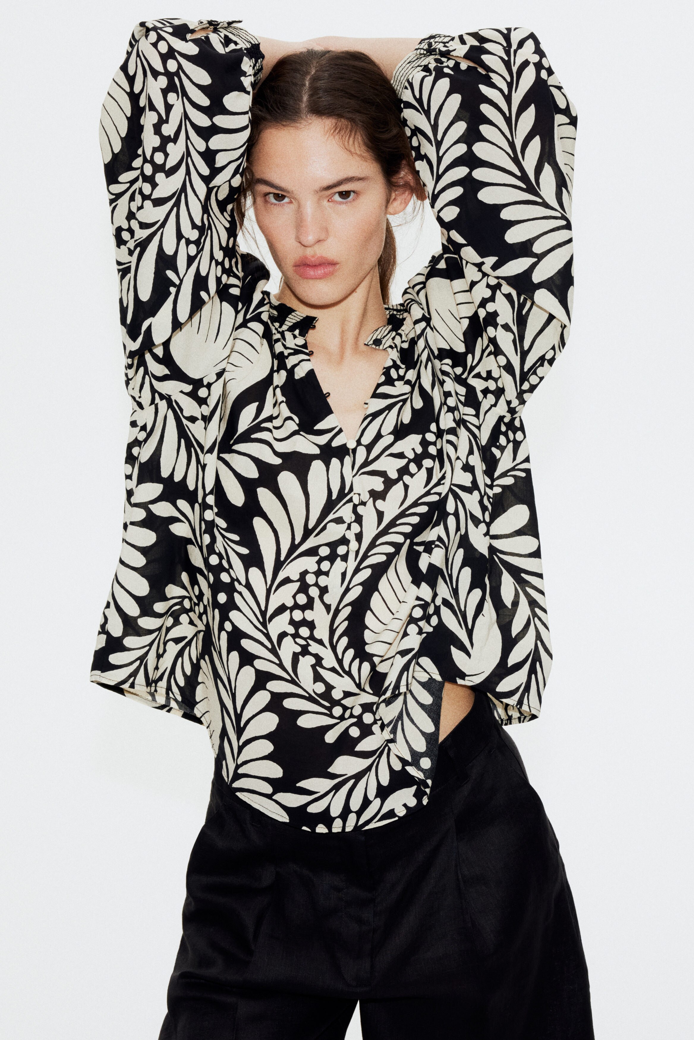 Band-collar blouse